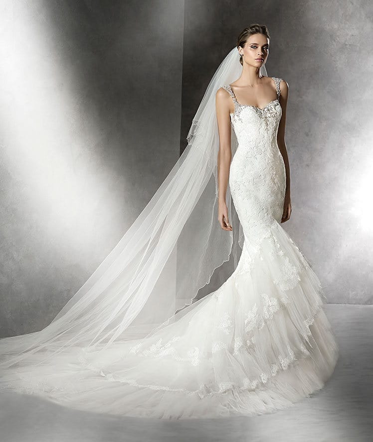 30 Ultra Glamorous Wedding Dresses That Will Impress Every Future Bride ...
