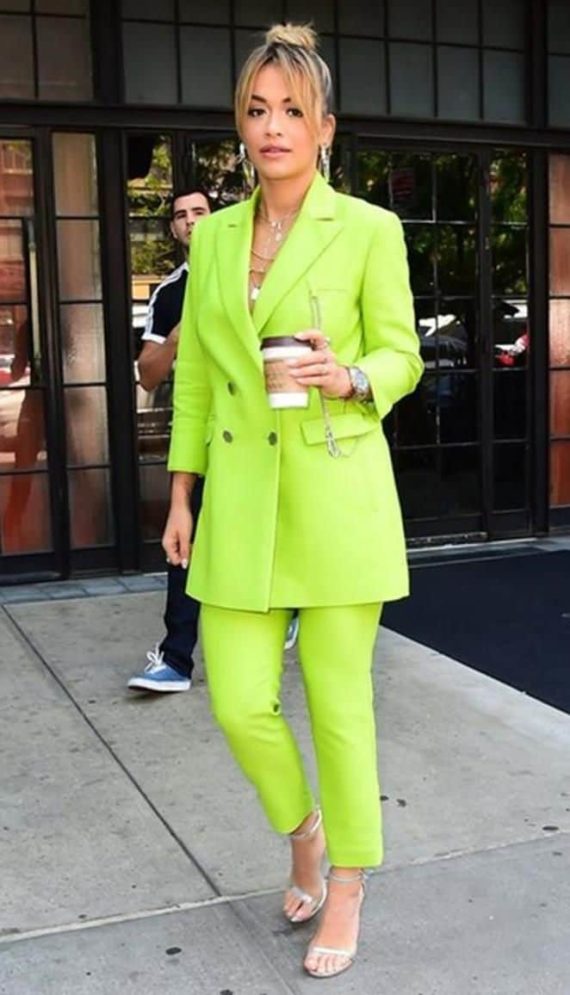 Spring 2019 Biggest Trend: Bold Colored Women Suits For Stylish And ...