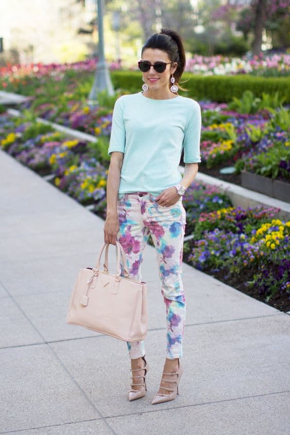 Stylish Ways To Colorful Your Spring Style: Floral Pants For Glamorous ...