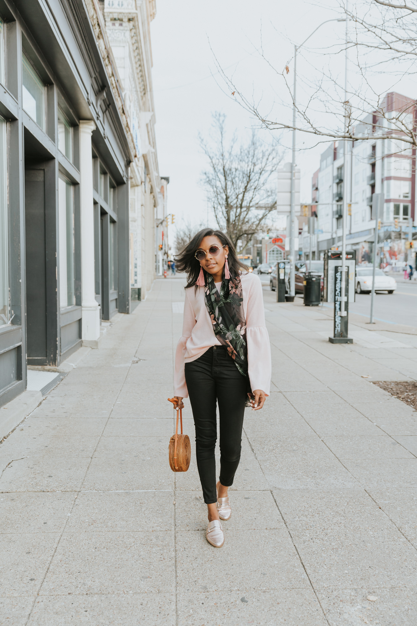 Trendy Early Spring Outfits That Will Get You Excited For The Upcoming ...