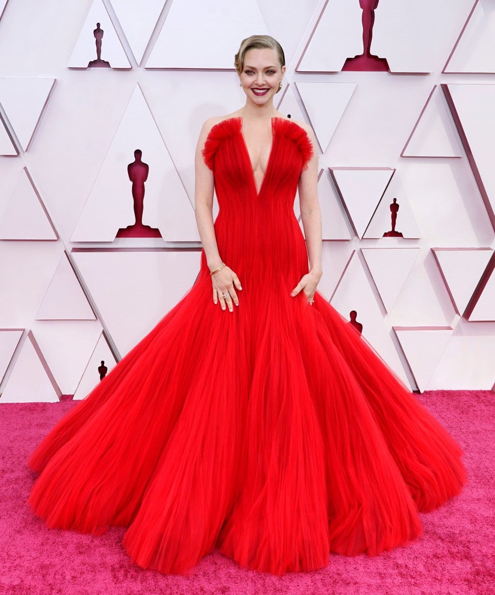 Oscars 2021 Best-Dressed Celebrities - ALL FOR FASHION DESIGN