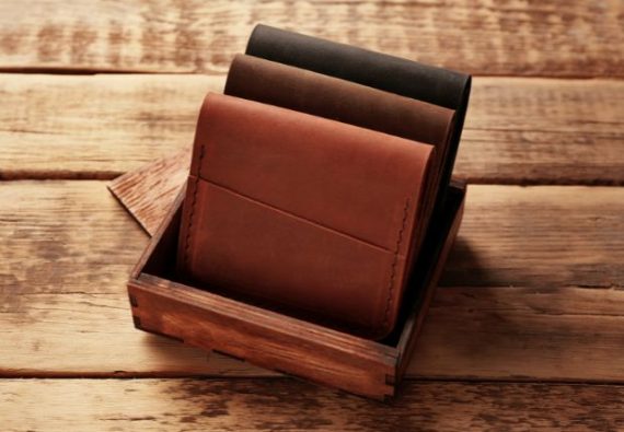 The Best Materials To Look For When Buying a Wallet - ALL FOR FASHION ...