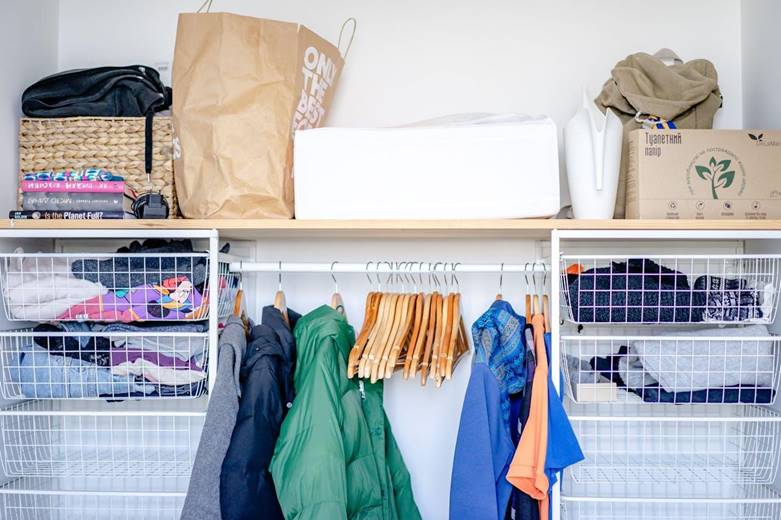 Creative Ways to Store Your Seasonal Clothes - ALL FOR FASHION DESIGN